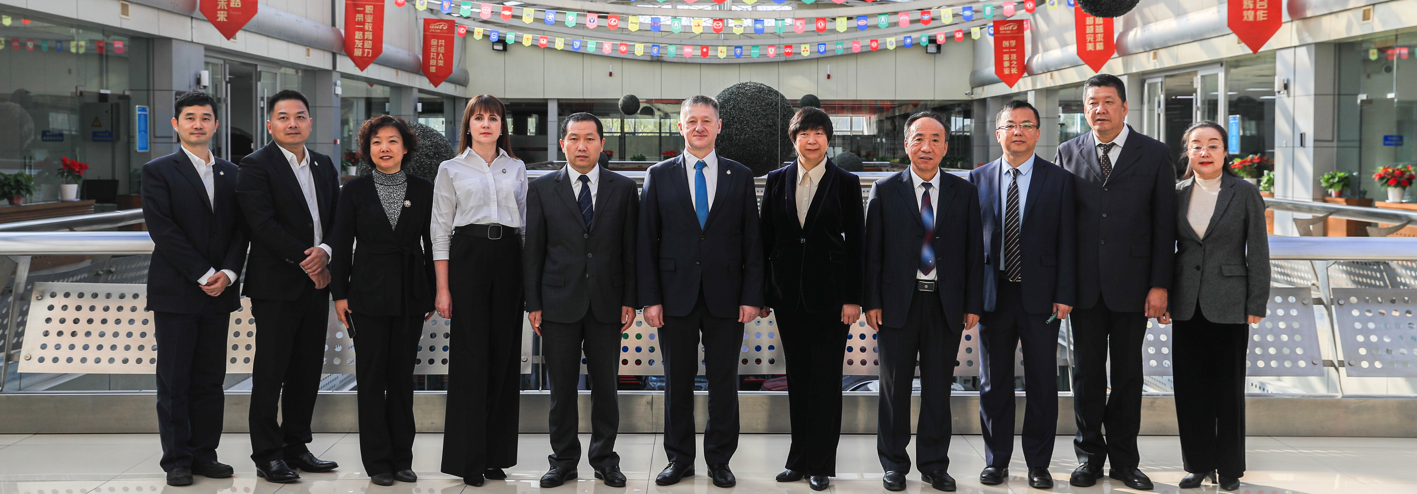 《外国留学人员来华签证申请表（JW202）》填表注意事项-国际交流合作处